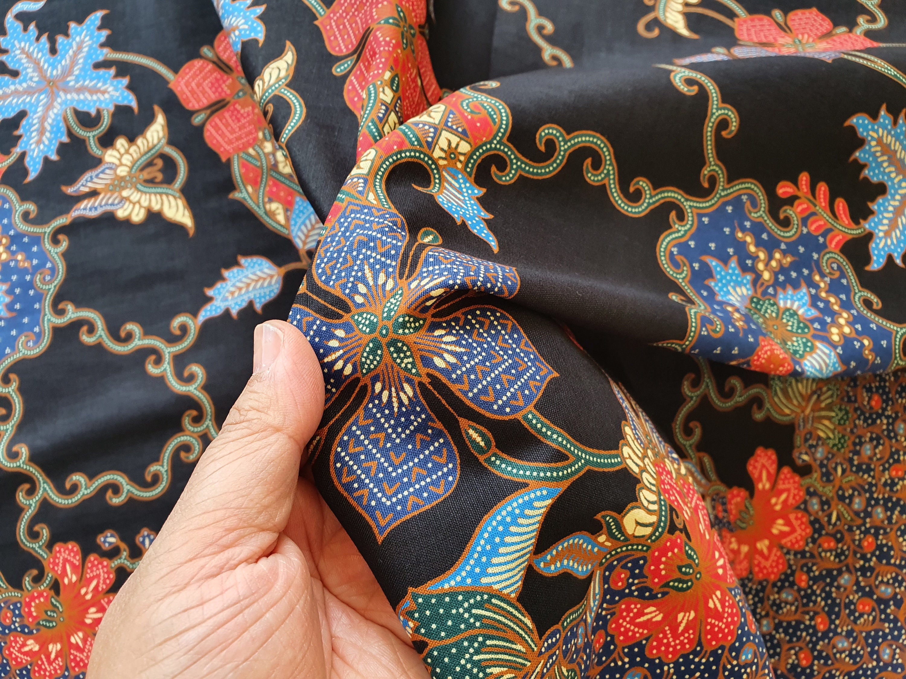 Traditional Indonesian Batik Fabric/ Sarong/ Pareo 100% Cotton - Etsy