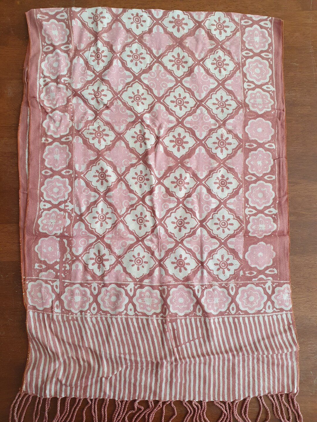 Batik Scarf Indonesian-javanese Style With Geometric Design in Pink - Etsy
