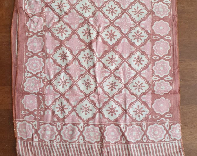 Batik Scarf Indonesian-javanese Style With Geometric Design in Pink - Etsy