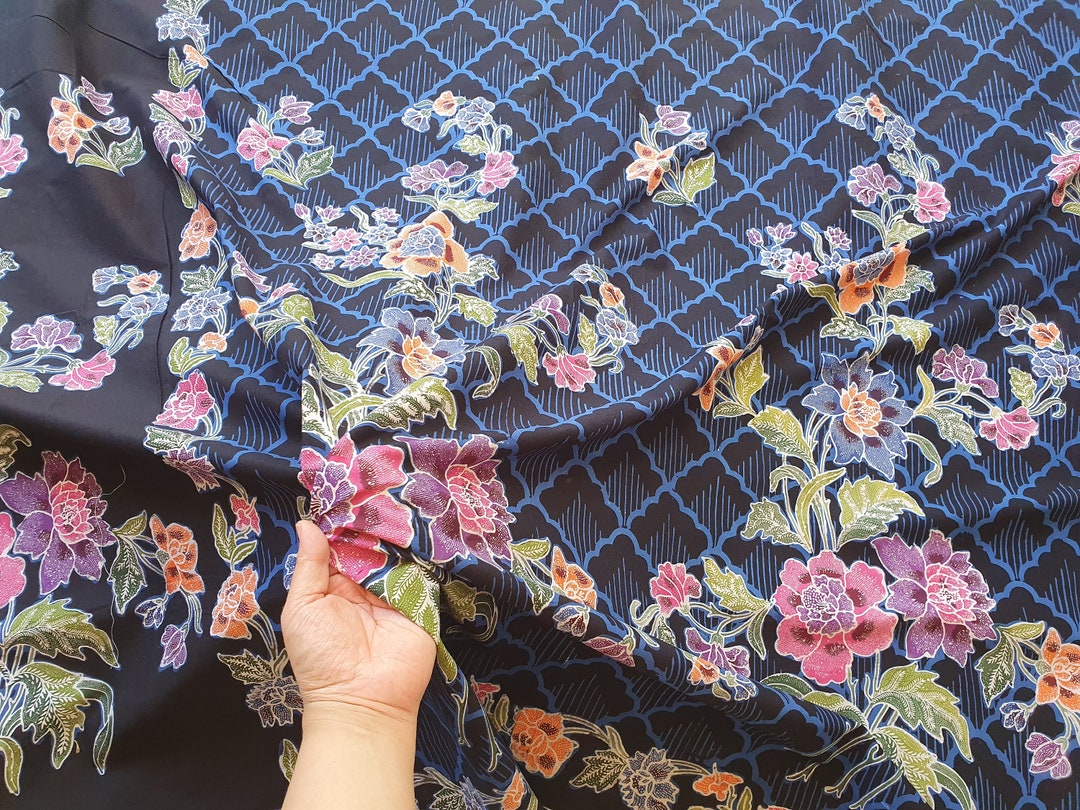Balinese Batik Sarong Cap, Indonesian Floral Batik Fabric, Black and ...