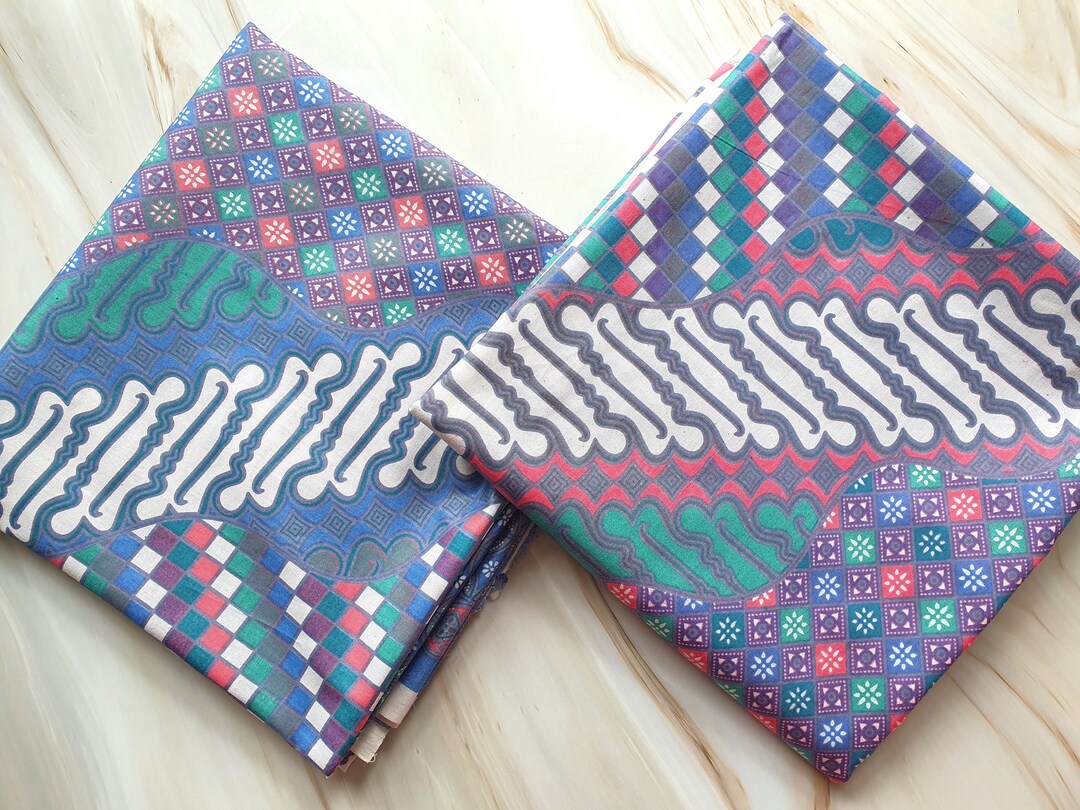 Indonesian Batik Sarong Cotton, Javanese Fabric Geometric Sinaran ...