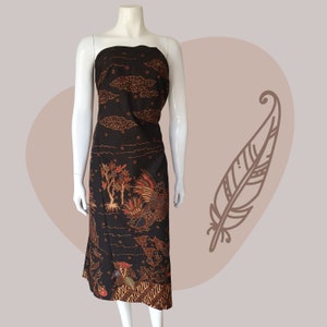 Traditional Javanese Batik Sarong, Indonesian Fabric Hand Drawn Batik ...