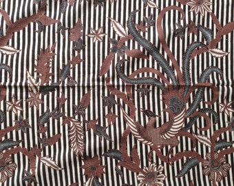 Indonesian Sarong Batik, Javanese Cotton Fabric Grey Floral Batik - Etsy