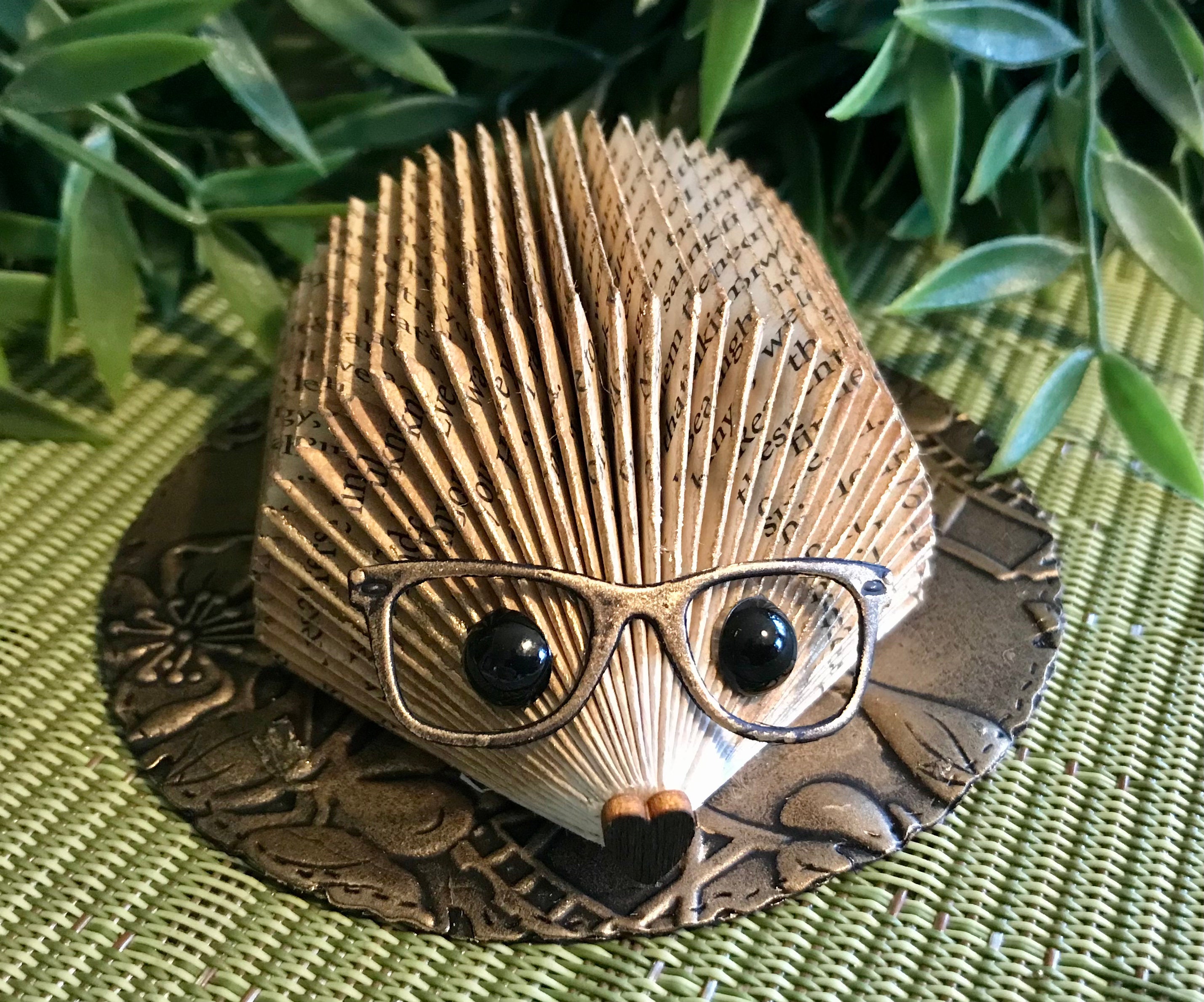 Small Vintage Paper Book Hedgehog - Etsy UK