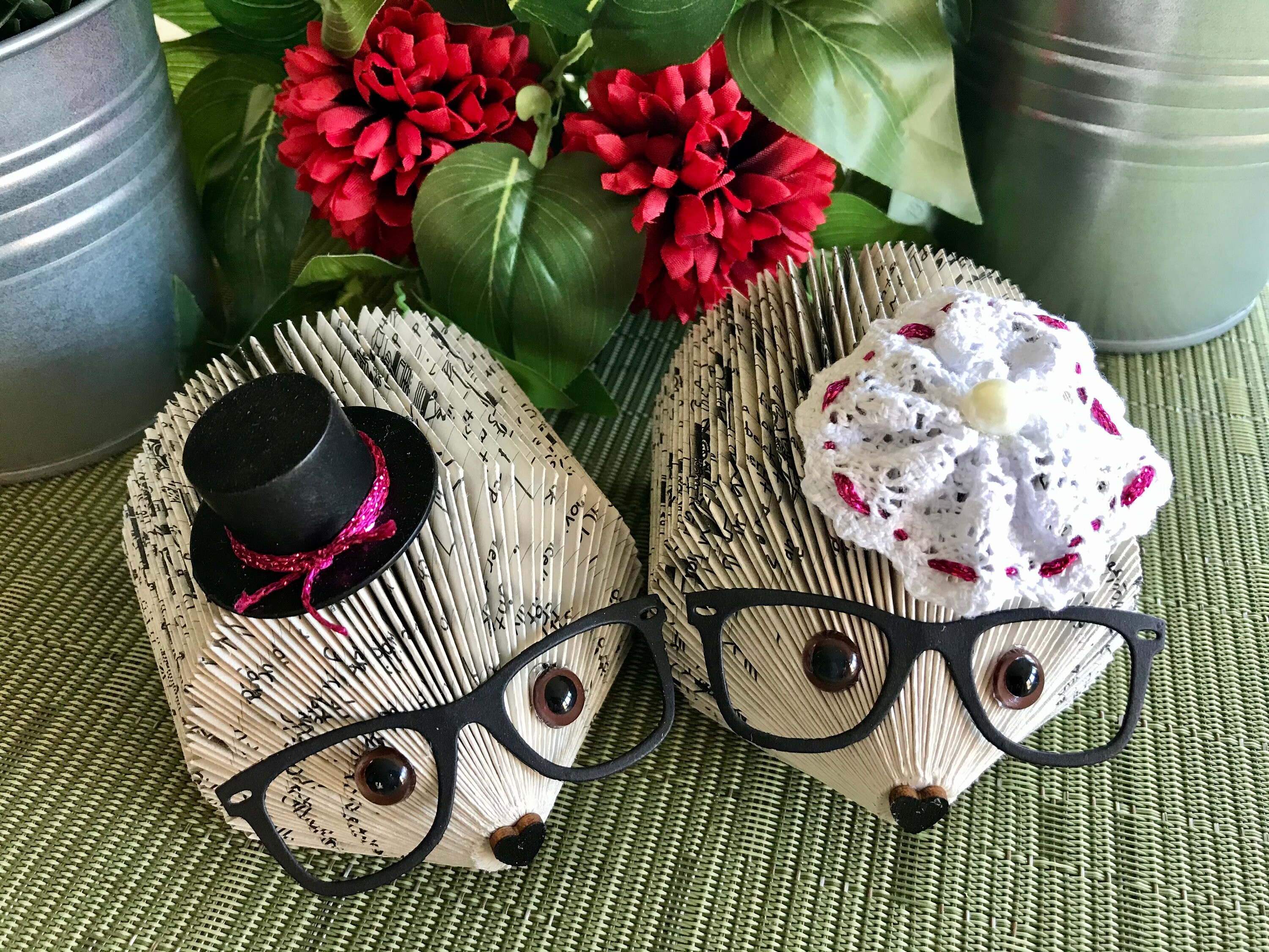Medium Ruby Wedding Anniversary Hedgehogs - Etsy UK