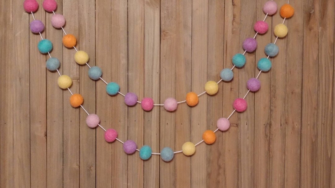 Bright Easter Felt Ball Garland, Spring Party Mantel Decoration - Etsy