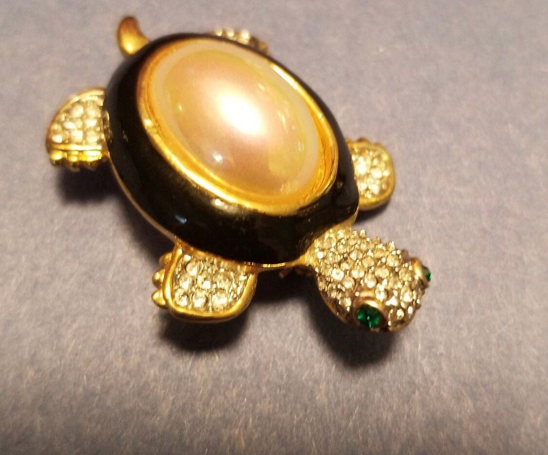 Vintage Turtle Brooch Pearl Turtle With Green Eyes and Faux Diamonds ...