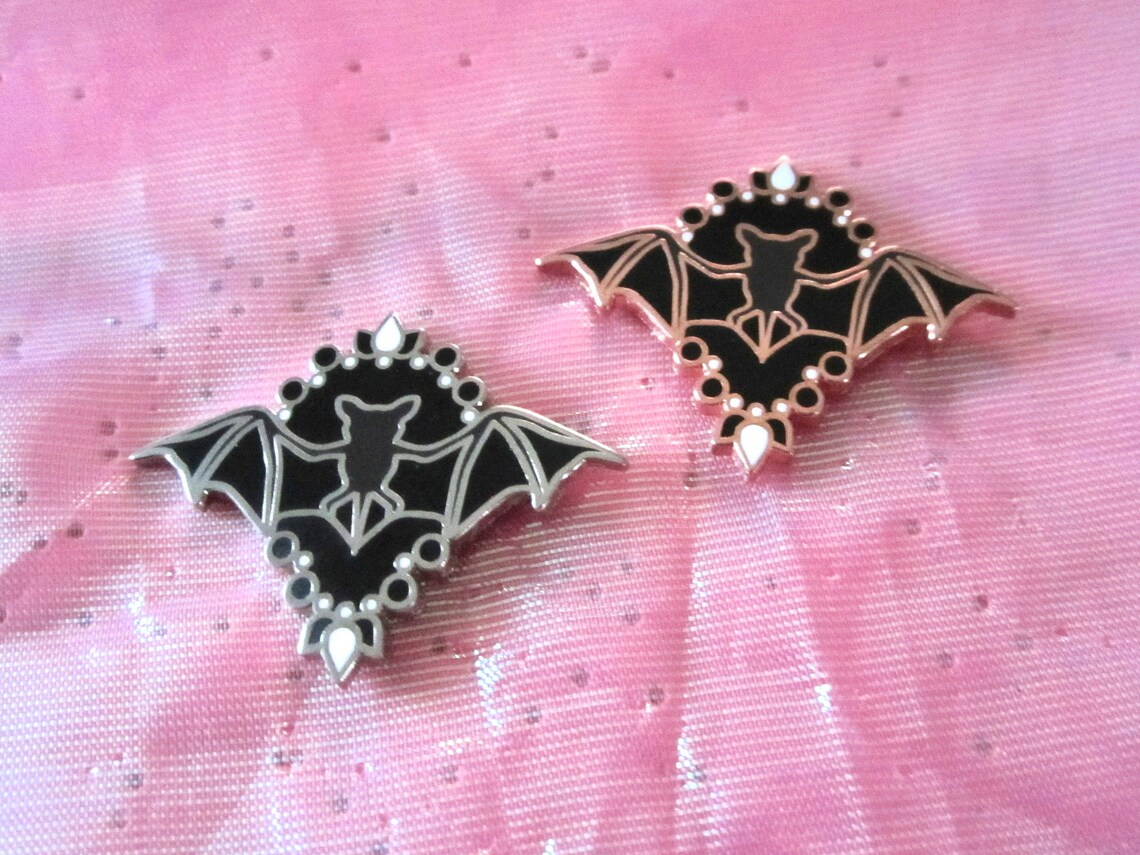 Enamel Pin Silver Bat Dracula Halloween Brooch | Etsy
