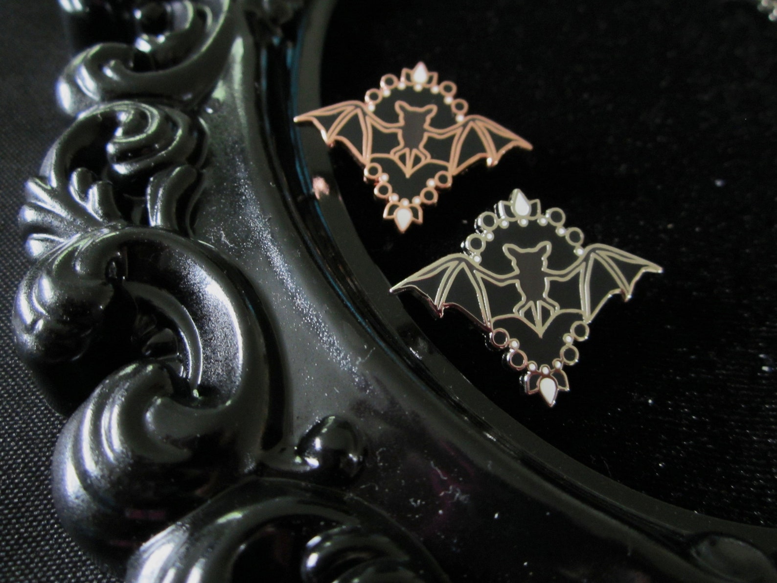 Enamel Pin Silver Bat Dracula Halloween Brooch | Etsy
