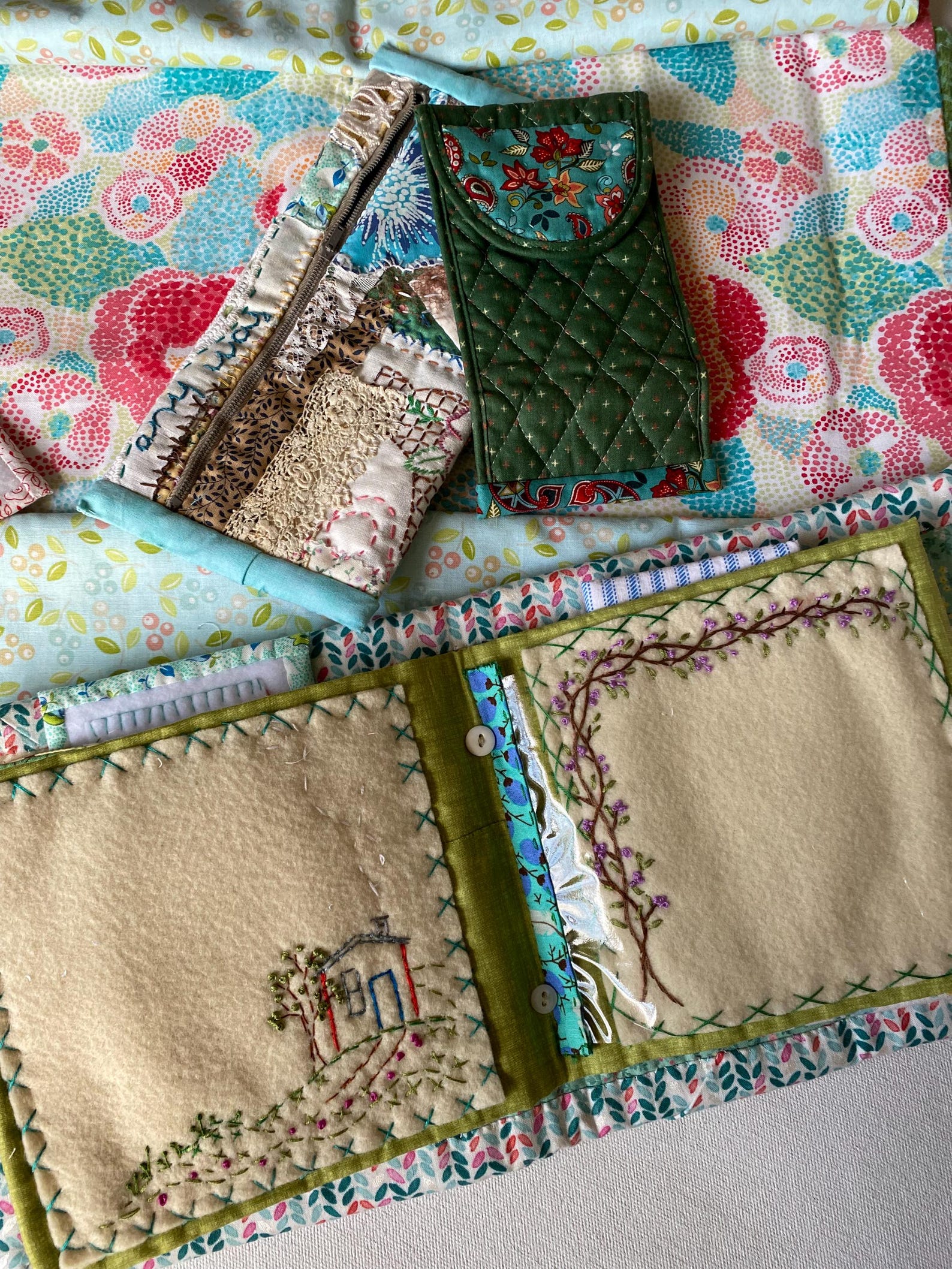 Needle Book Keep Minder Unique Large With Project Carrier Gift for Self ...