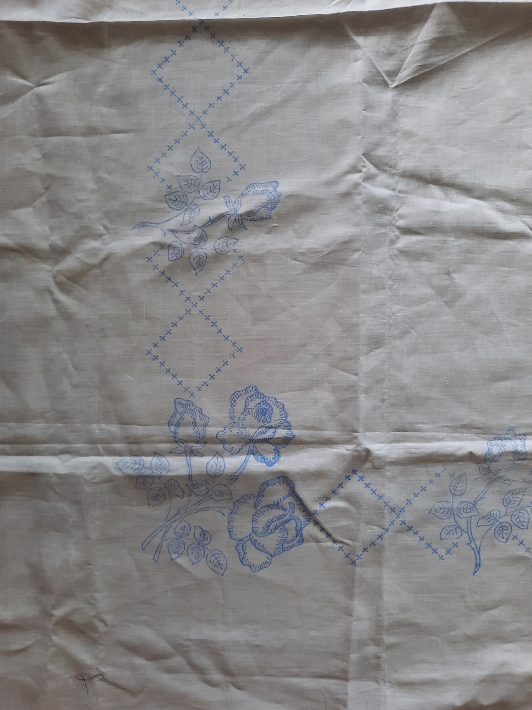 Stamped Tablecloth Crewel Embroidery Needlepoint Vintage - Etsy