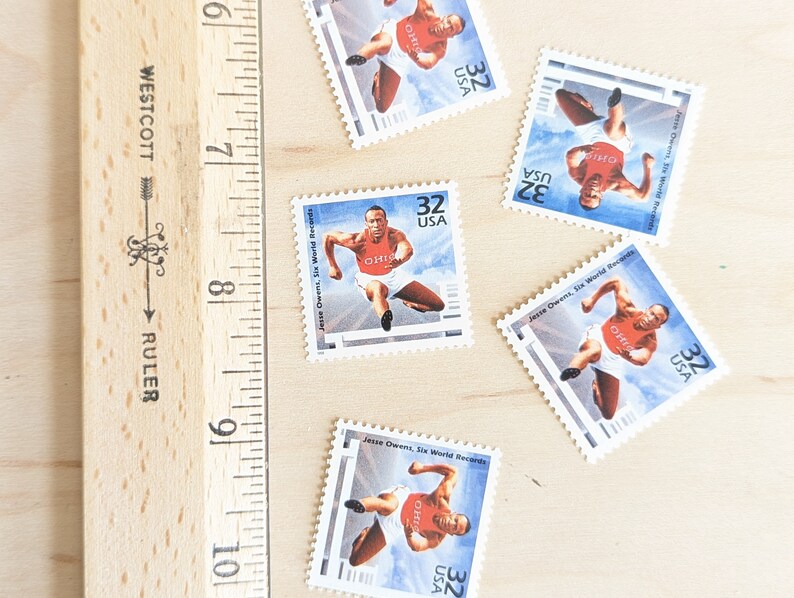 5 Jesse Owens Stamps, 32 Cent, 1998, 1930s Celebrate the Century ...