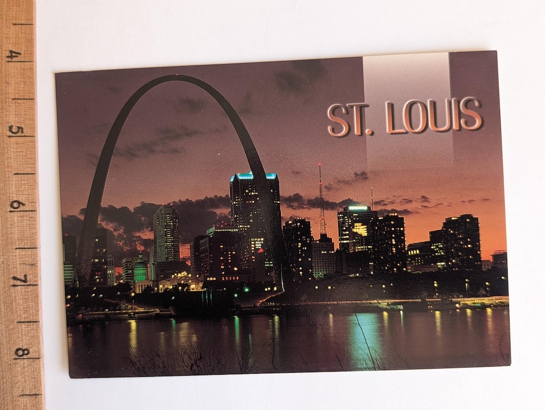 Unused St. Louis, Missouri Gateway Arch Postcard - Etsy