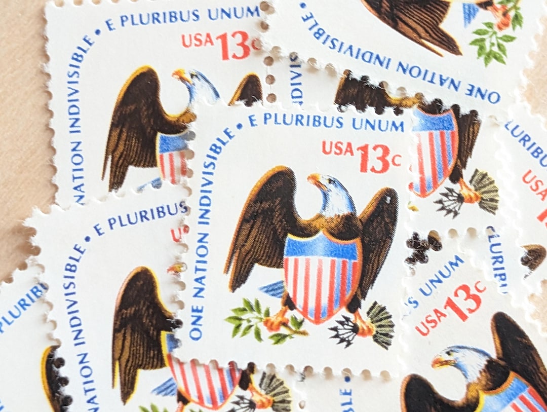 10 E Pluribus Unum, Vintage Unused USPS 13 Cent Postage Stamps, Bald ...