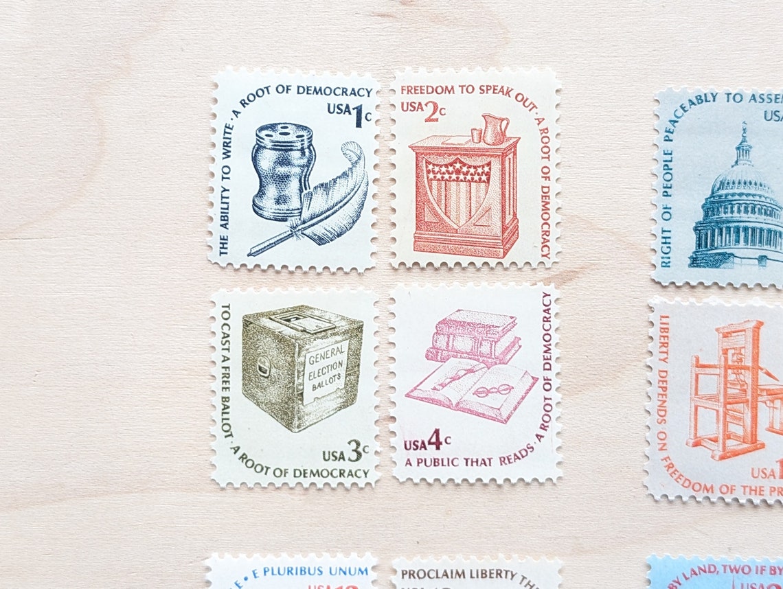 Set of 16 Americana Postage Stamps, Unused Postage, 1977-79 Scott #1581 ...
