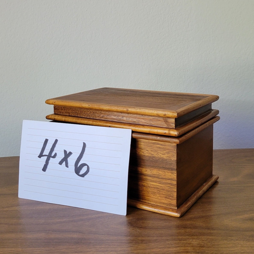 Wood Box With Hinged Lid, Small Vintage Wooden Storage Container Holds ...