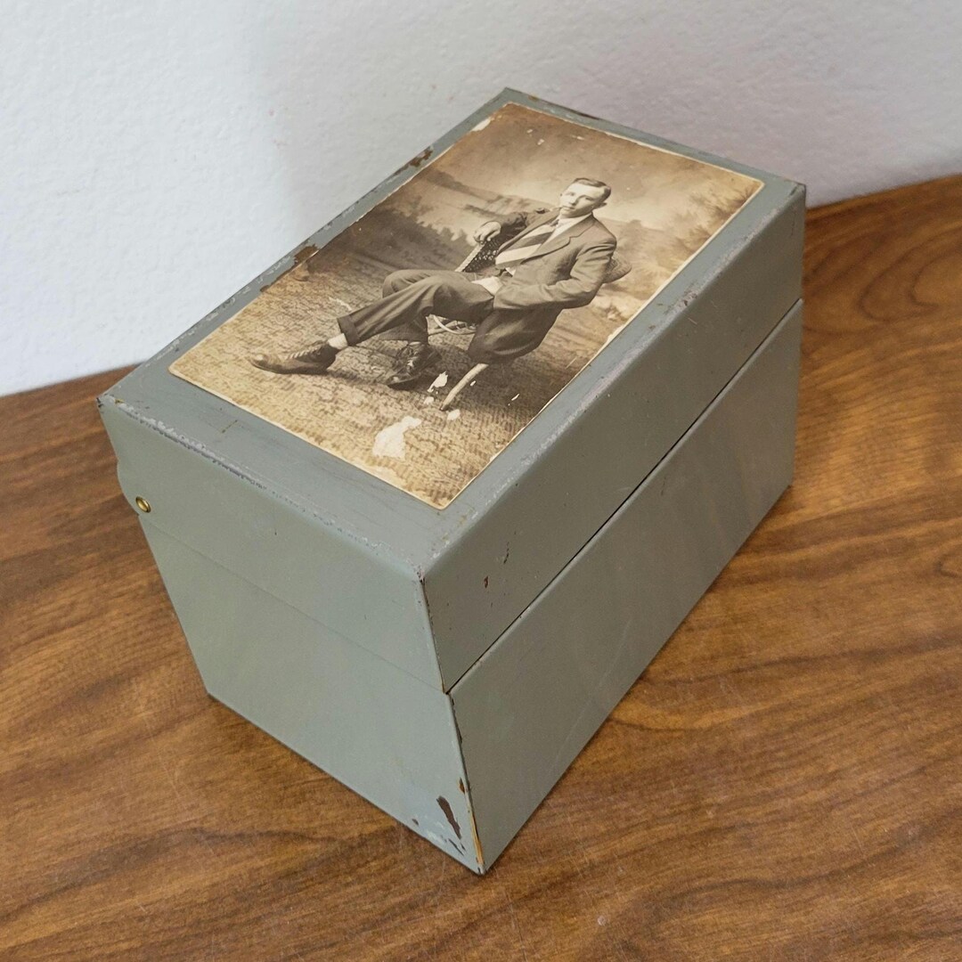 Vintage Gray Metal Box With Embellished Lid, 4 X 6 Index Card File Box ...