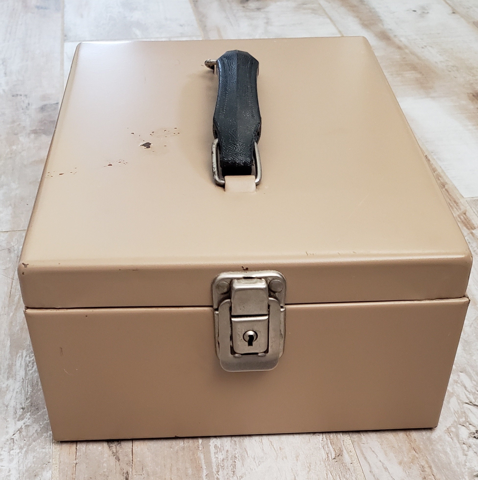 Locking Rockaway Metal Box With Key - Etsy Australia