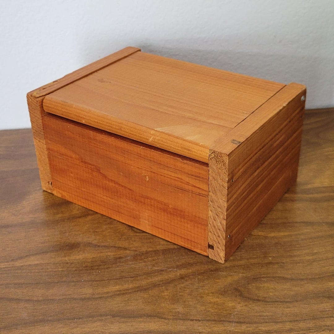 Small Wood Box With Hinged Lid - Etsy