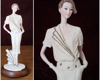 Pucci Figurine - Etsy