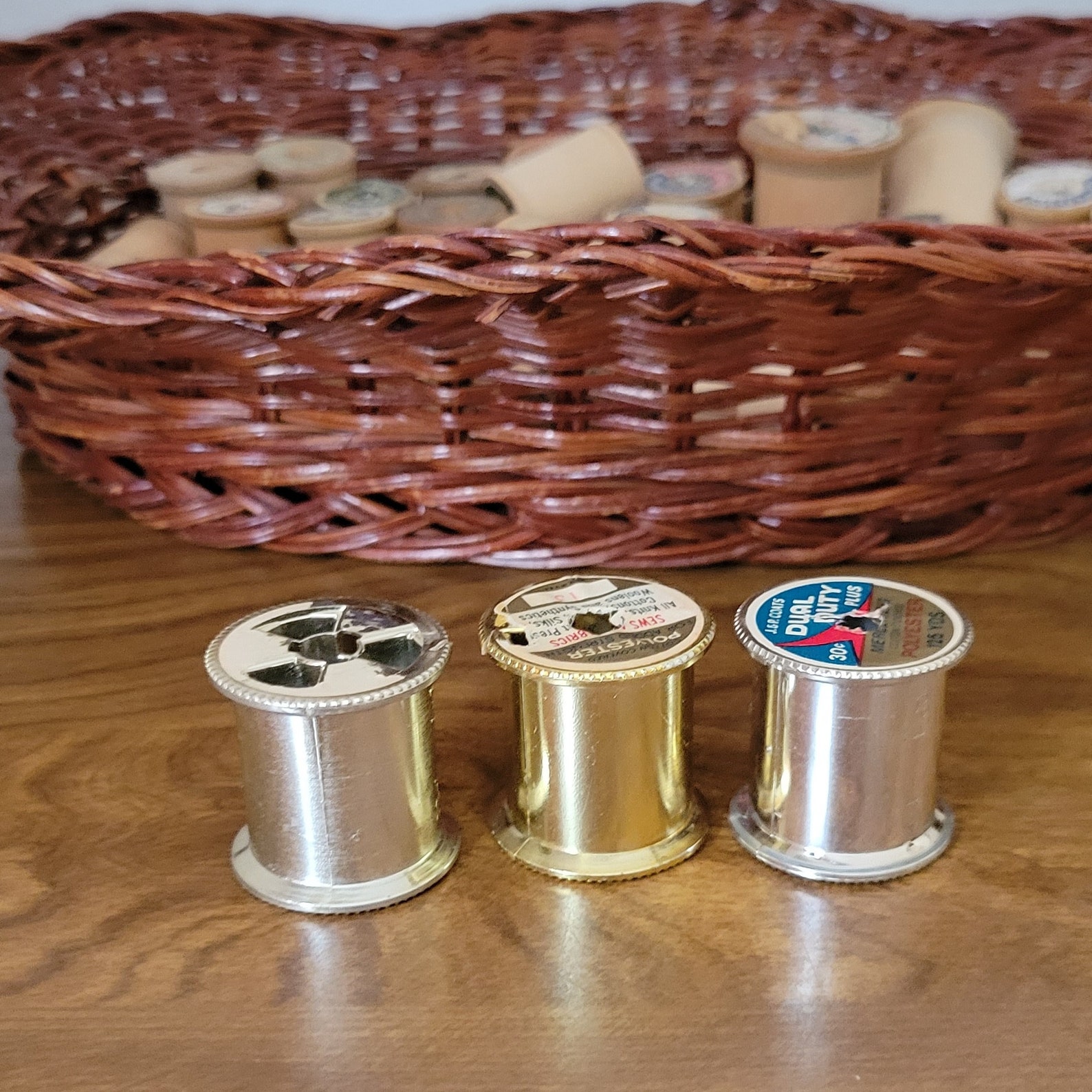 Wooden Thread Spools Vintage Wood Spools Quantity 37 - Etsy