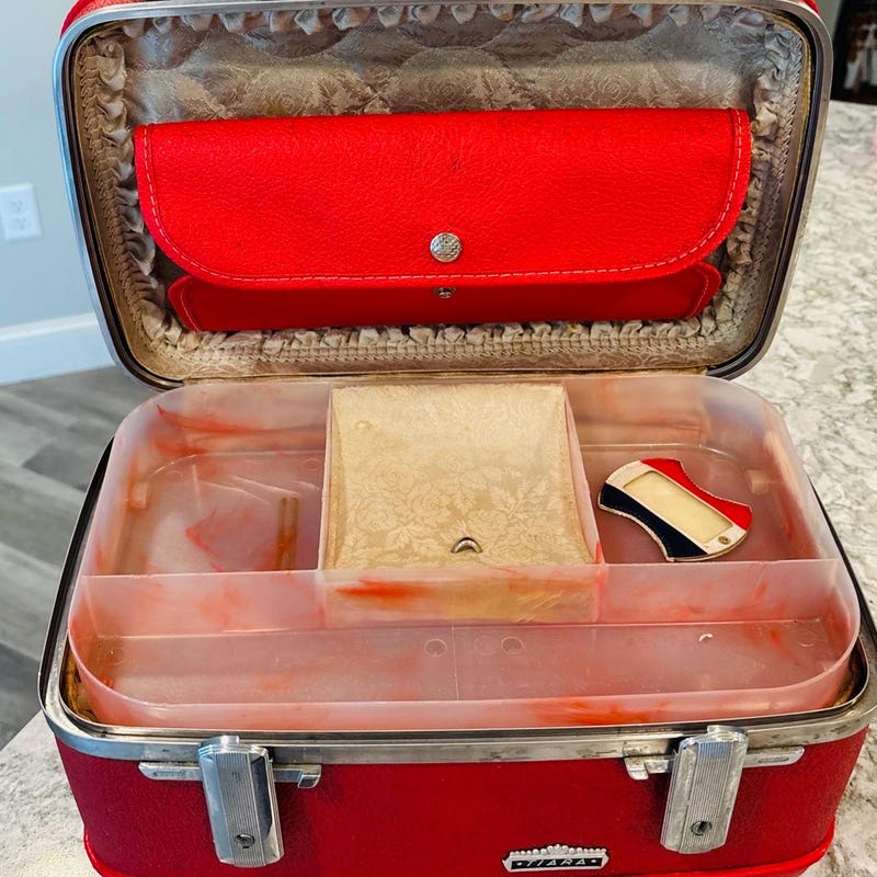 Vintage Train Case - Etsy