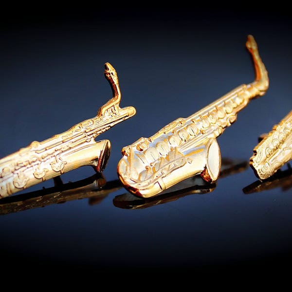 Saxophone Brooch - Etsy
