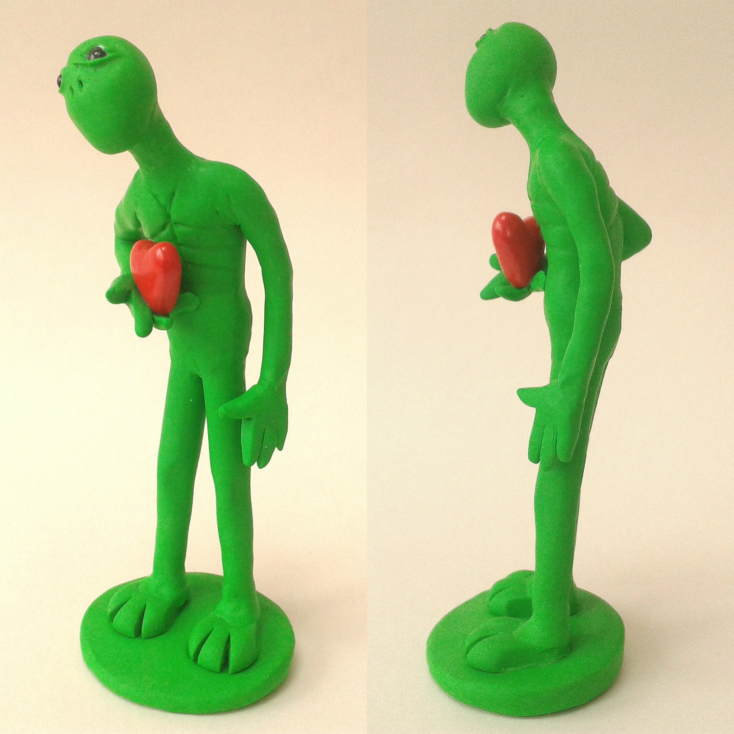 Polymer Clay Green Alien Figurine Sculpture, Alien Heart Ornament ...