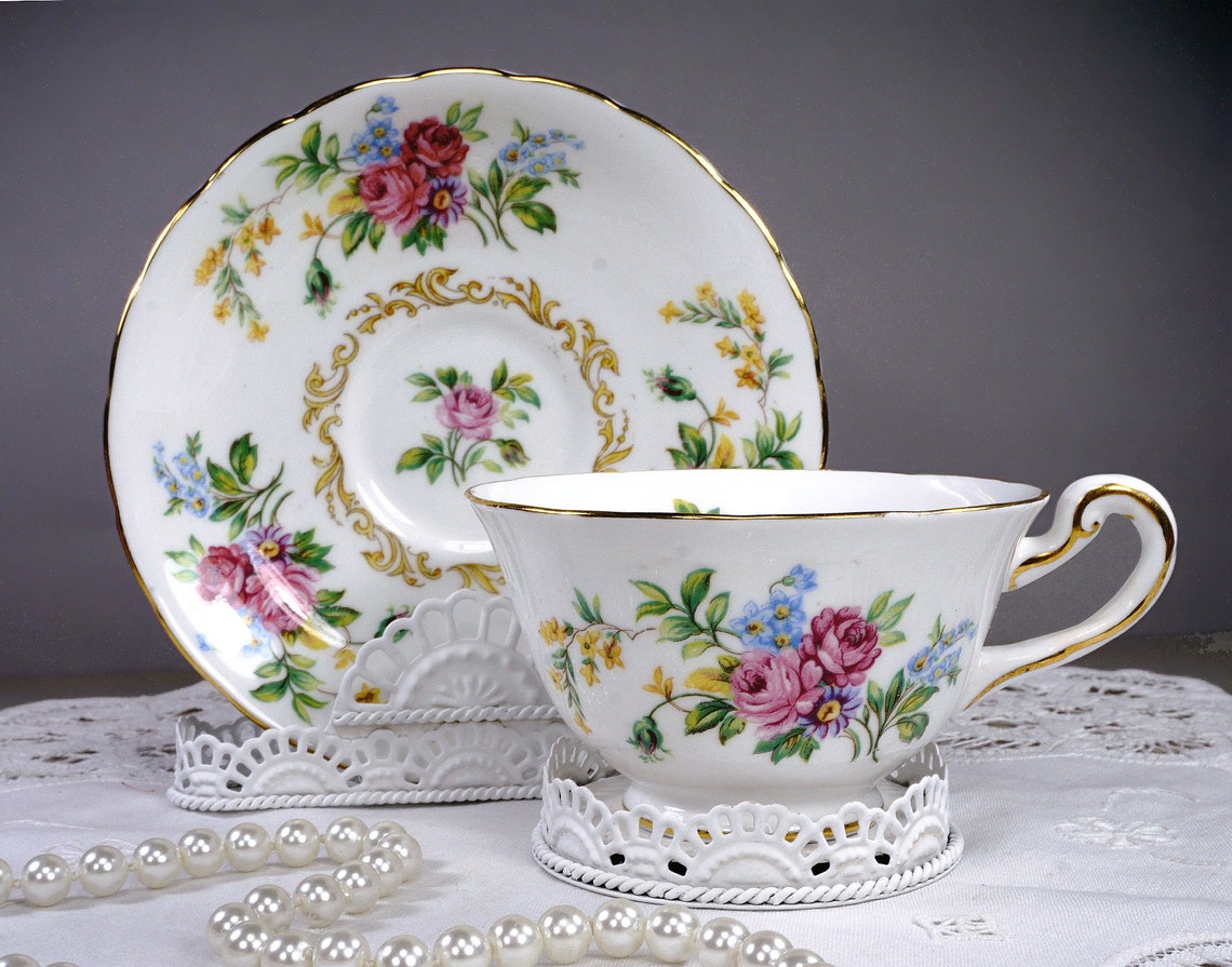 Royal Chelsea Tea Cup and Saucer Multi-color Flowers Pink - Etsy