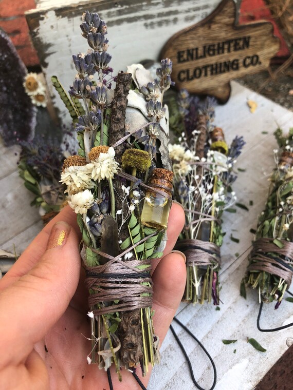 Woodland Musk Natural Air Freshener Paquet de sauge avec huile - Etsy ...