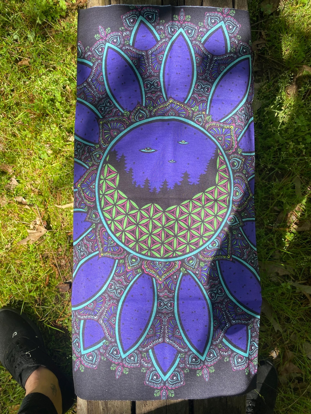 Ancient Aliens Face Mask, Face Shield, Buff, Neck Gaiter – Stretchy ...