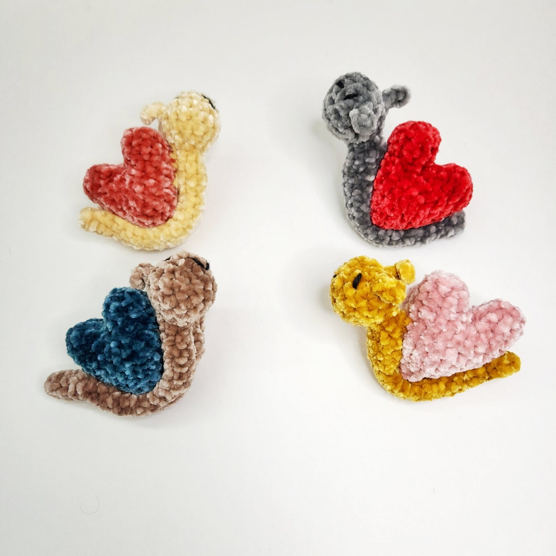 Love Snail Stress Buddy Squishy, Crochet Heart Snail, Anxiety Toy Ball ...