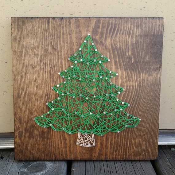 Items similar to Made to Order String Art Christmas Tree Sign on Etsy