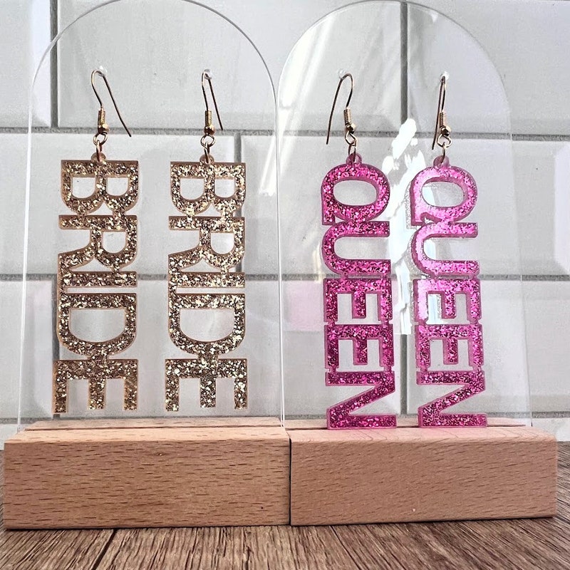 Queen Earrings - Etsy