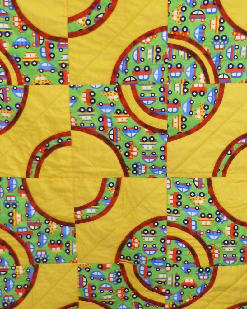 Easy Modern Circles Quilt Pattern by Lorraine Carthew & Gail | Etsy