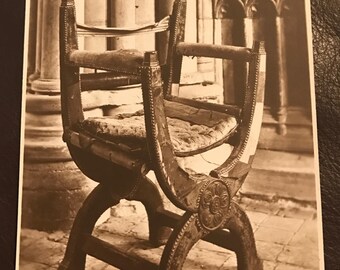 Queening chair | Etsy