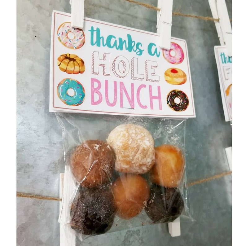 Thanks a HOLE Bunch PINK Donut Party Gift Labels/ Chocolate | Etsy