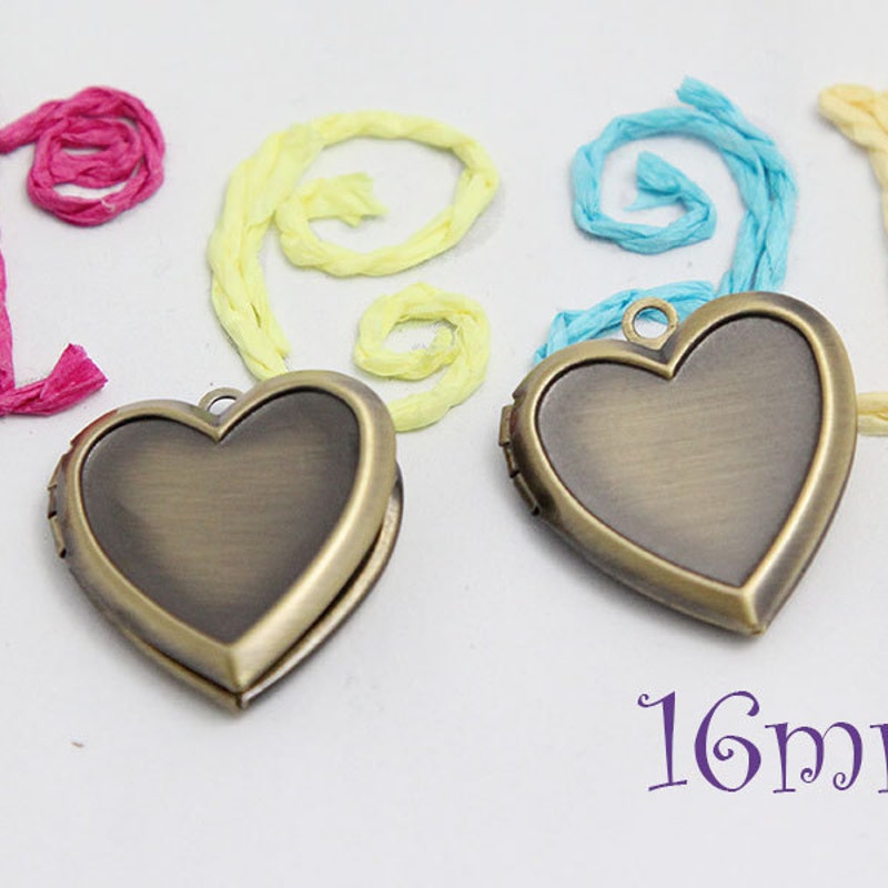 Vintage Heart Locket - Etsy