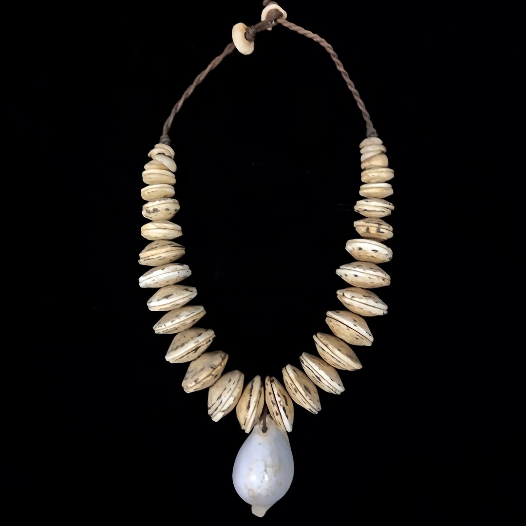 Conus & Ovula Shell Necklace, Papua New Guinea Tribal Art - Etsy