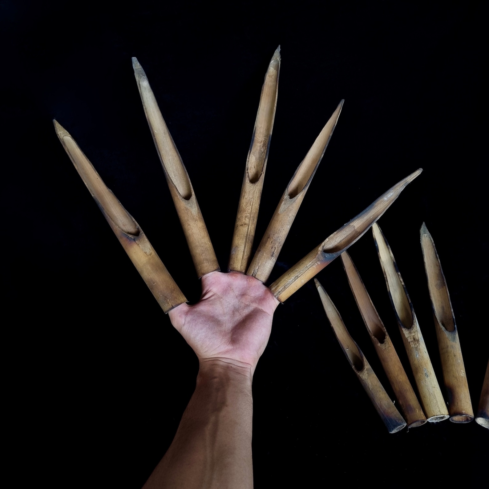 Asmat Bamboo Asaro Claws Mudmen Headhunter Papua New Guinea Carved ...
