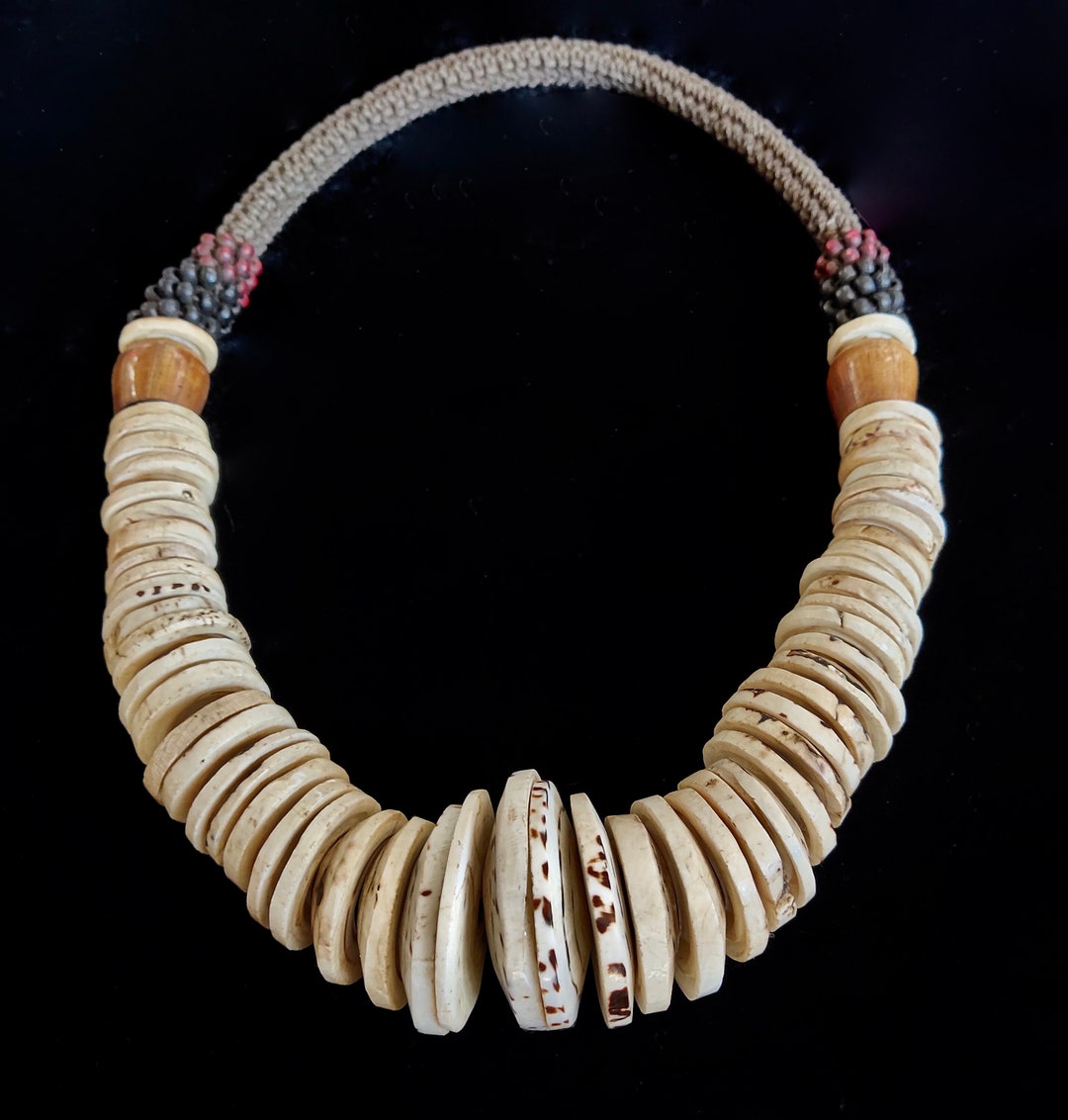 Conus Shell Necklace 12" Lumi Currency, Jewelry Ethnic Papua Natural ...