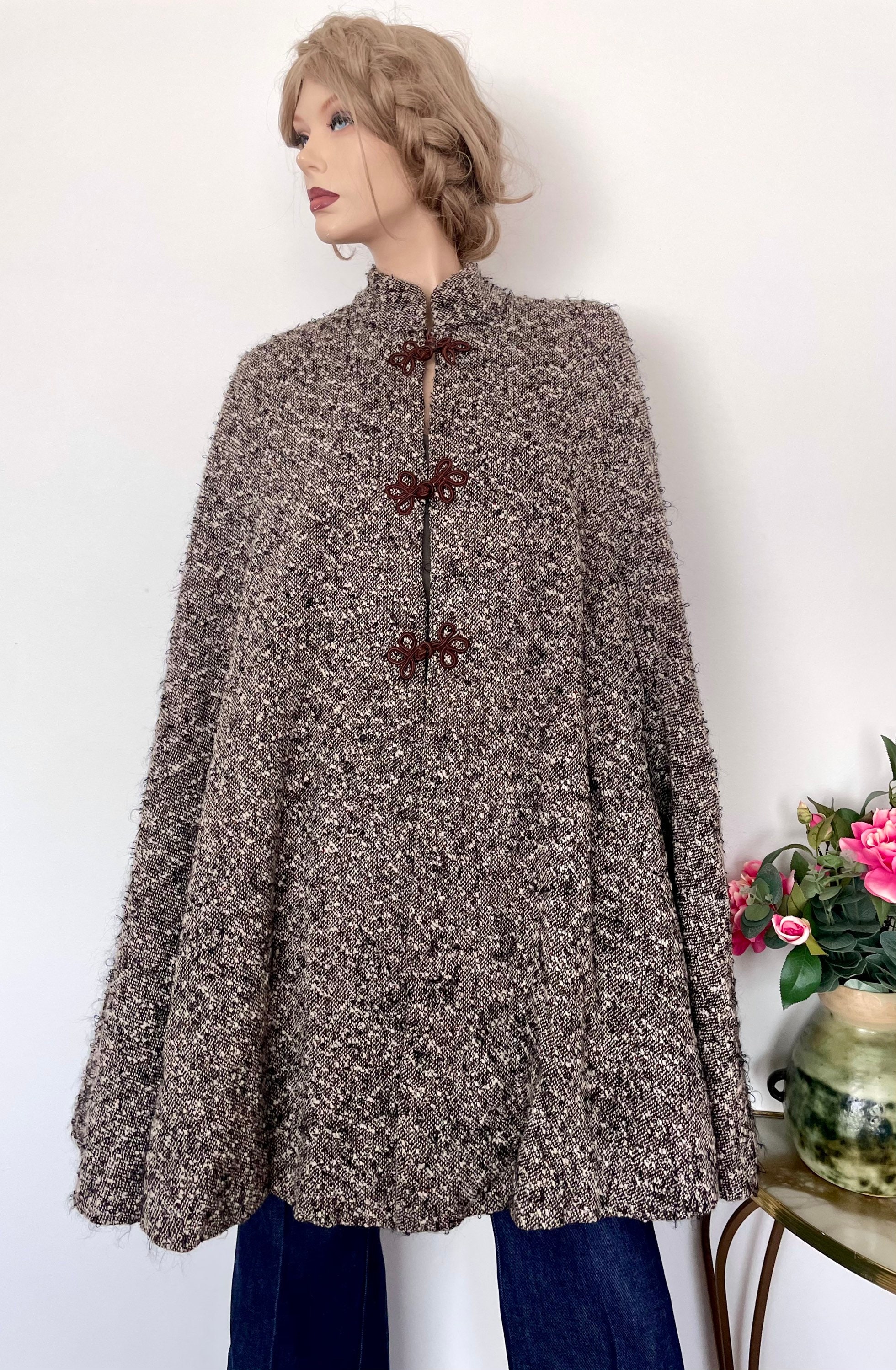 Vintage Ladies Woollen Cloak/cape 70s Hippie Boho Outerwear - Etsy