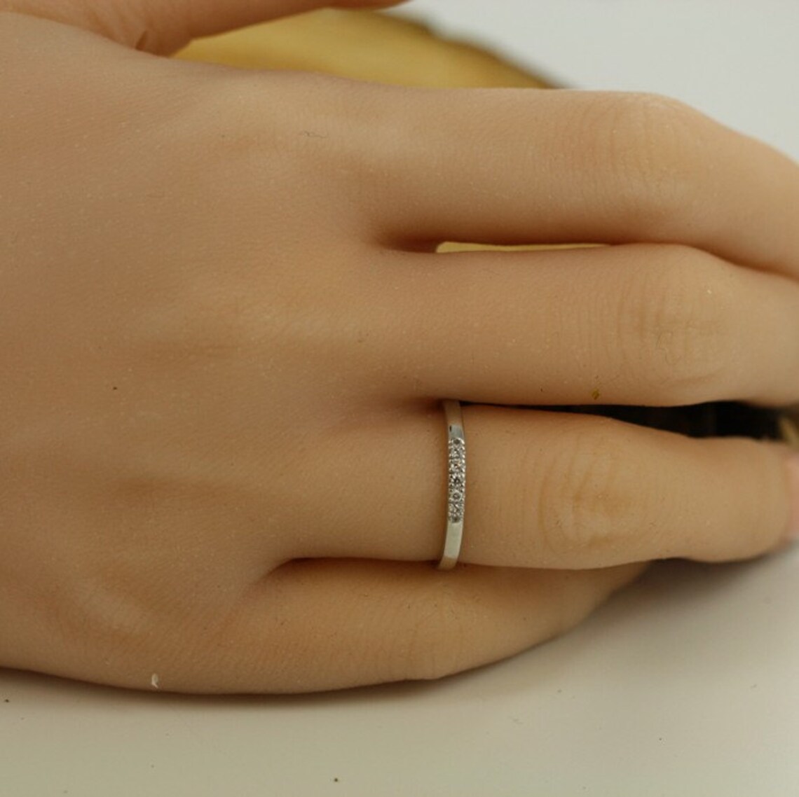 Simple Diamond Wedding Ring In 14K Gold Anniversary Ring - Etsy.de