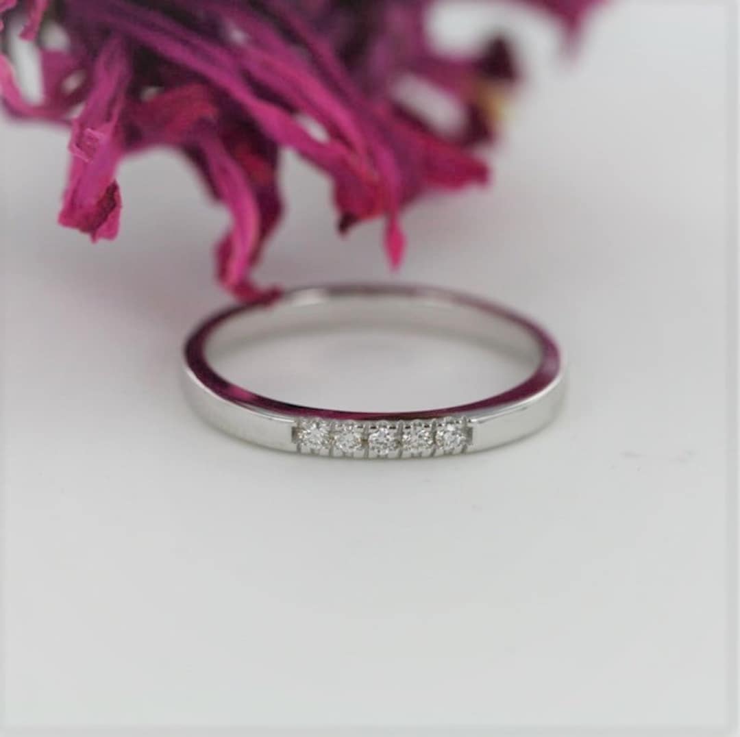 Simple Diamond Wedding Ring In 14K Gold Anniversary Ring Stacking Ring ...