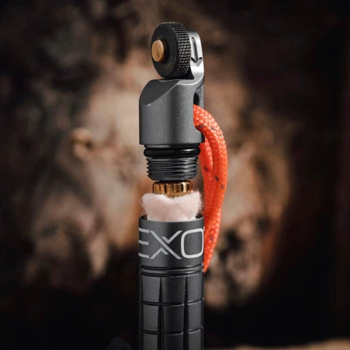 Compact Fire Starter With One-handed Operation High-spark Flint Wheel ...