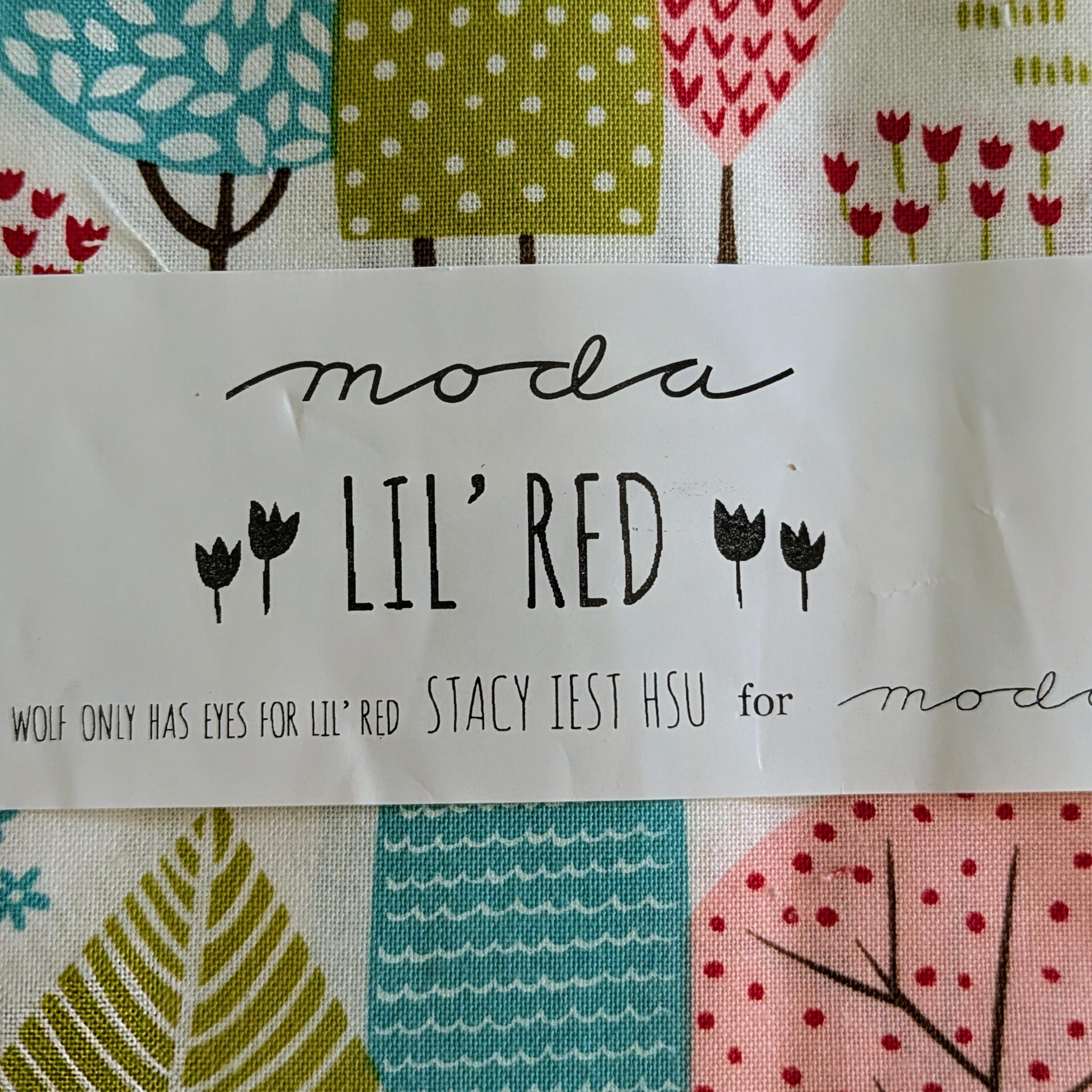 Lil' Red Charm Pack by Stacy Hsu for Moda Fabrics - Precut 42 5"x5 ...