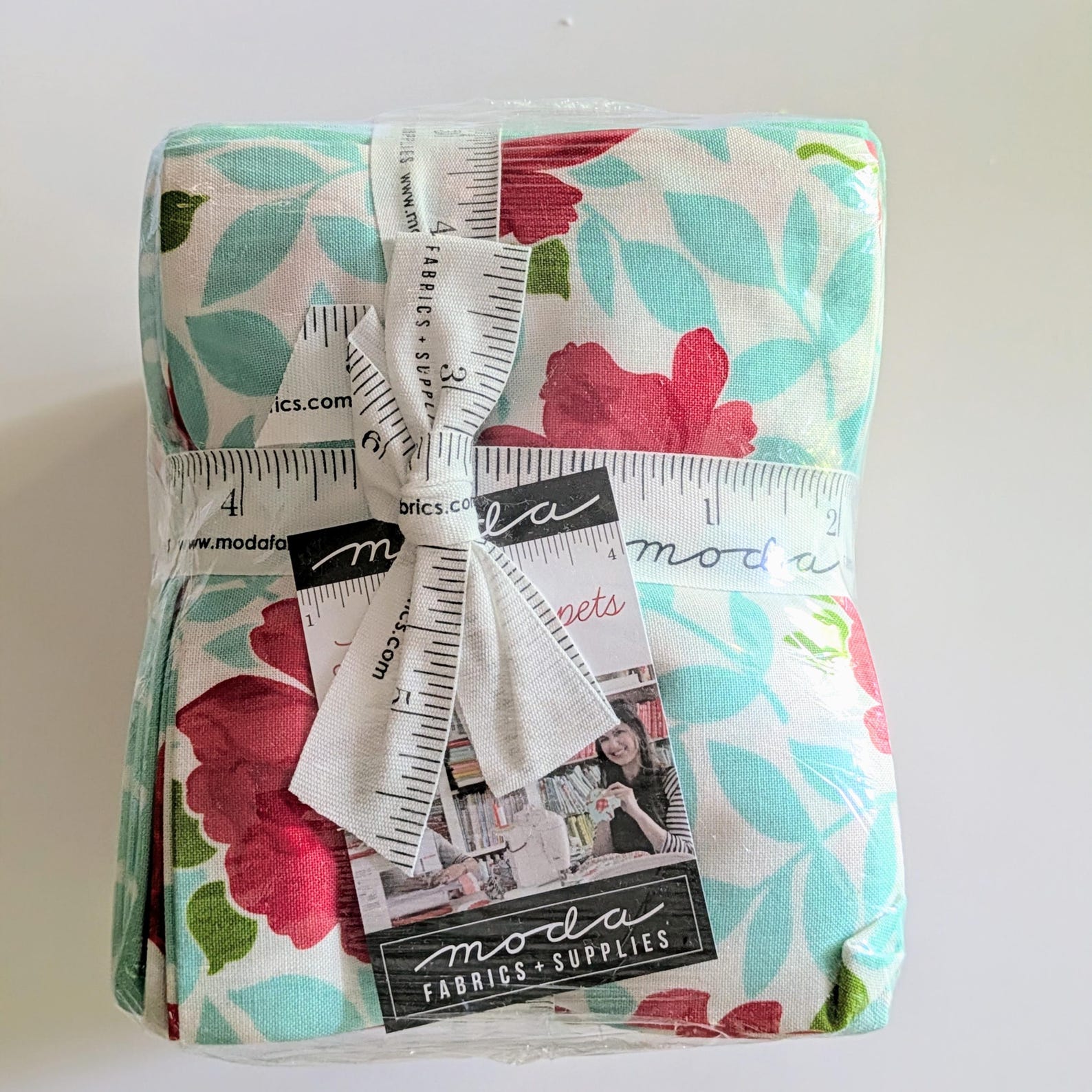 RARE little Snippets Fat Quarter Bundle by Bonnie and Camille for Moda ...