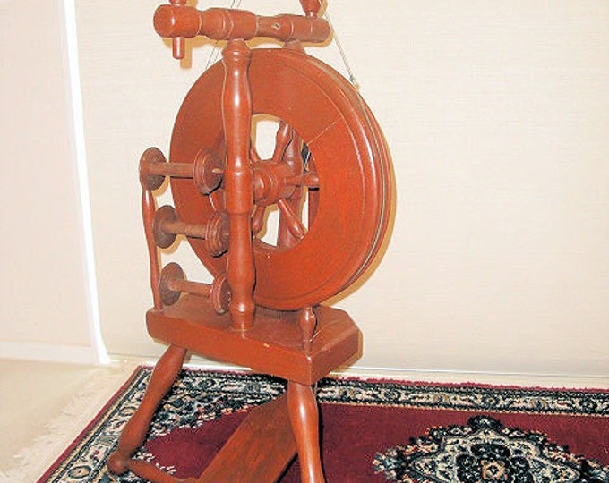 BEAUTIFUL WEE PEGGY Spinning Wheel +++++ - Etsy