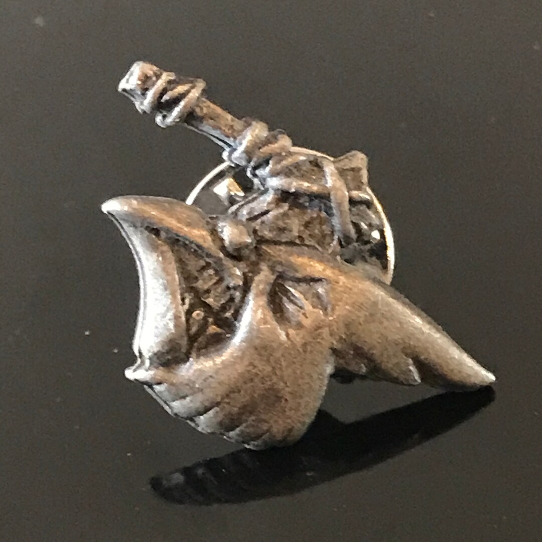 Vintage Tomahawk and Cardinal Sporting Mascot Lapel Pin - Etsy