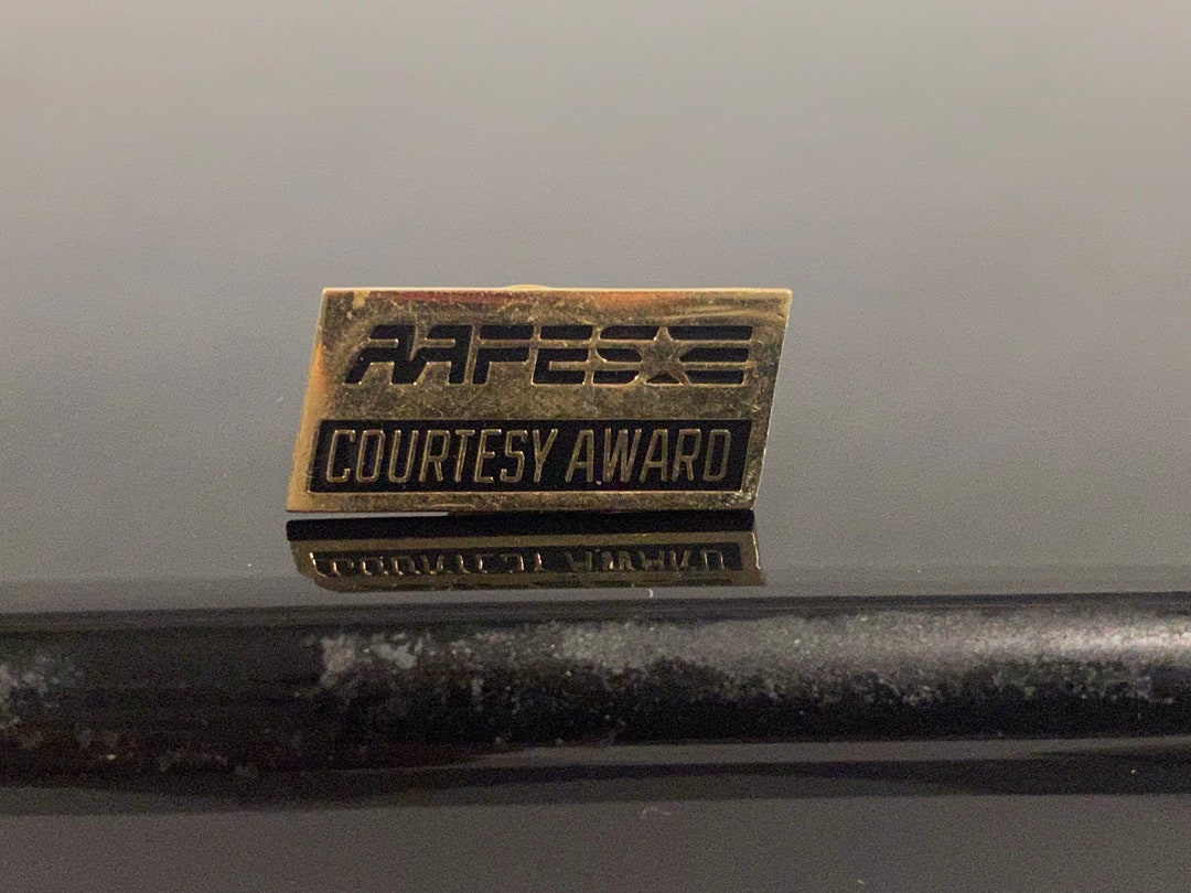 Vintage Army & Air Force Exchange Service AAFES Courtesy Award Gold ...